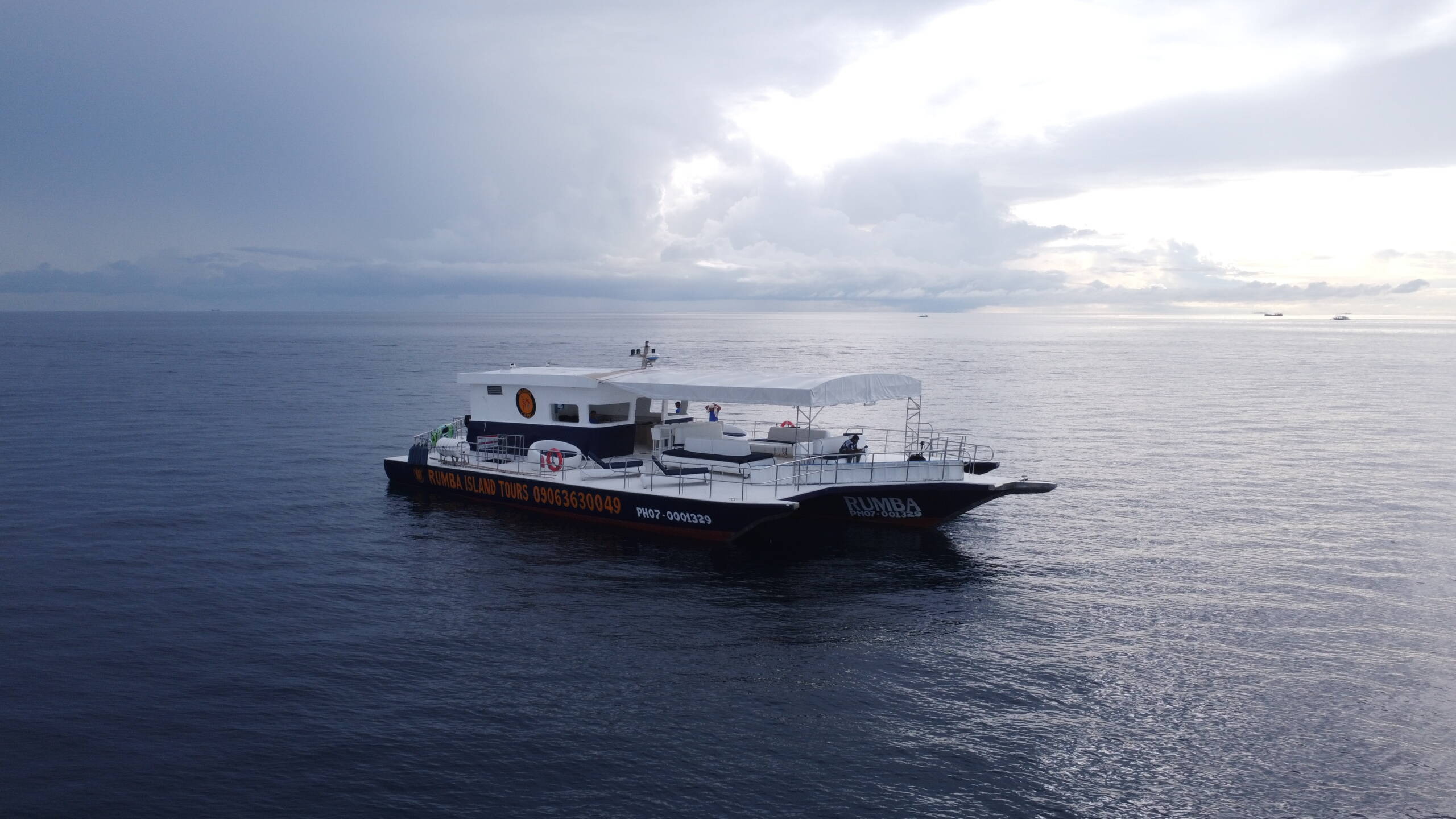 Boat Rental - Rumba Island Tours